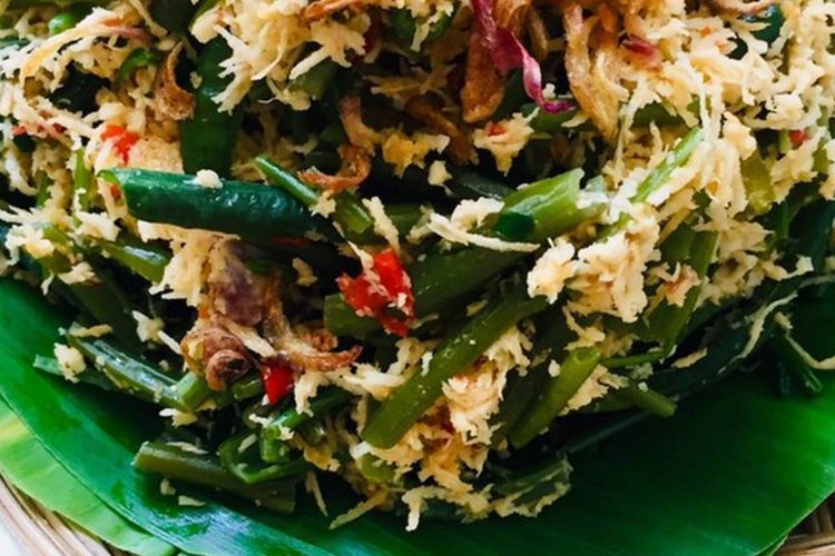 Mau Masak Apa Hari Ini? Masak Jukut Urap Khas Bali Aja!