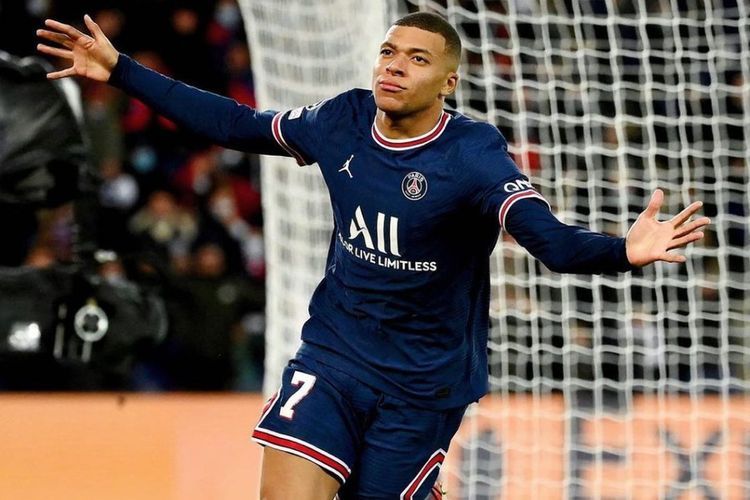 Mbappe Dirumorkan Sepakat Perpanjang Kontrak di PSG, Sang Ibu Bilang Begini