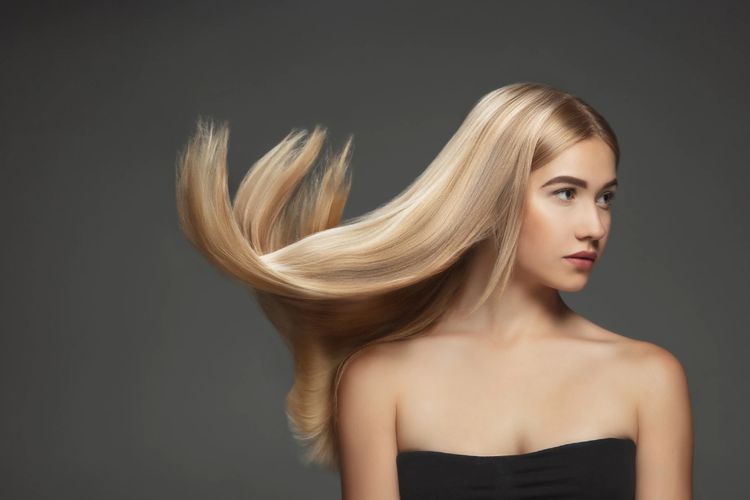 Wajib Tahu! Ini Loh Cara Catokan Aman Biar Rambut Tetap Sehat, Girls