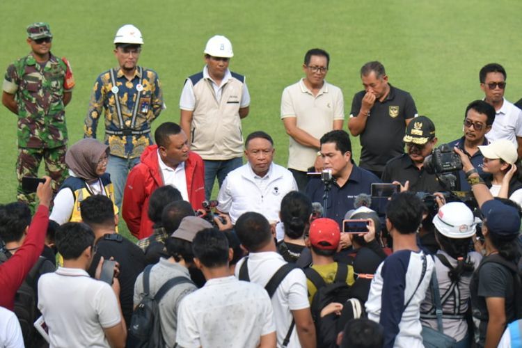 Menpora Amali dan Ketum PSSI Tinjau Stadion Kapten I Wayan Dipta ...