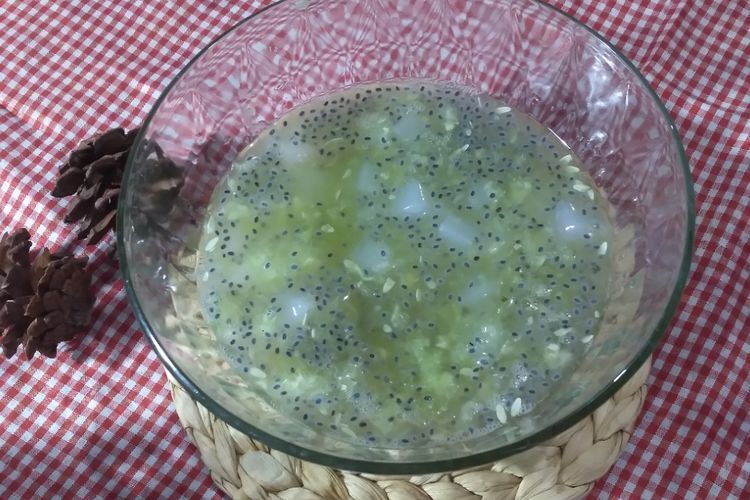 Resep Es Kuwut Timun Markisa, Minuman Segar Cocok untuk Berbuka Puasa