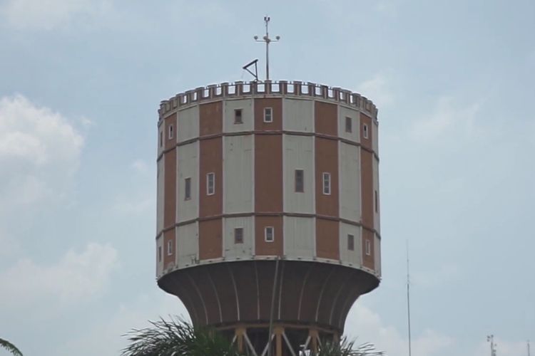 Melihat Menara Air Tirtanadi, Heritage Kolonial Belanda yang Jadi Ikon ...