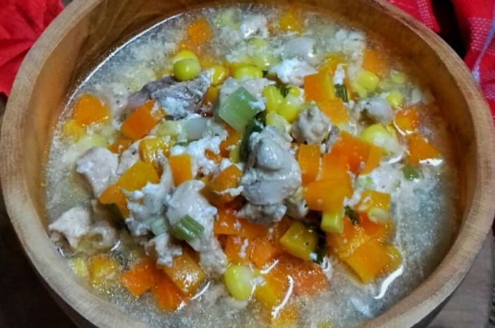 7 Resep Sayuran Berkuah Sederhana, dari Bening sampai Santan!