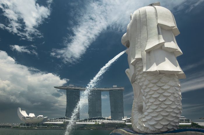 Sederet Fakta Unik Patung Merlion Singapura yang Ditutup karena ...
